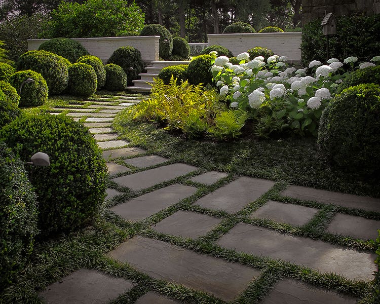 Colonial Revival Property - Period Homes